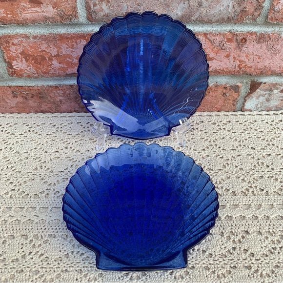 Arcoroc | Dining | Vintage Arcoroc France Cobalt Blue Glass Clamshell ...